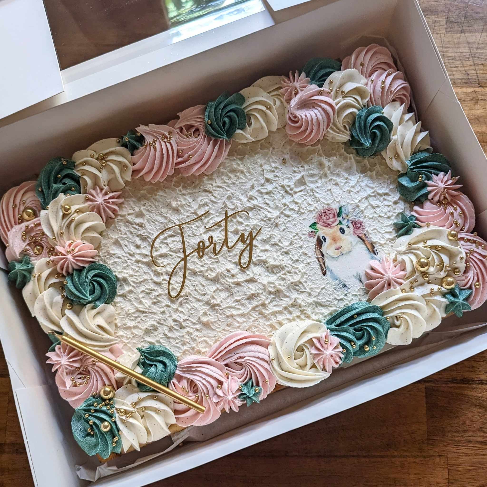 1/4 Slab Cake | LoveLeighs Cakery